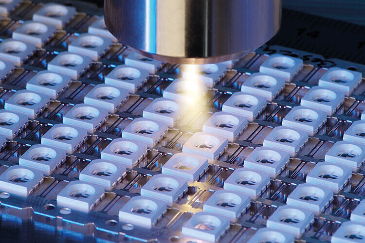 PR: Plasma surface cleaning for a reliable wire bonding process